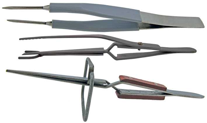 Soldering & Reverse Action Tweezers Soldering & Reverse Action Tweezers